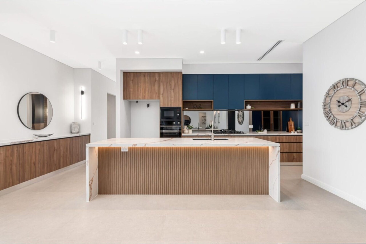 Golden Strike | AC1008 - AC Stone Group